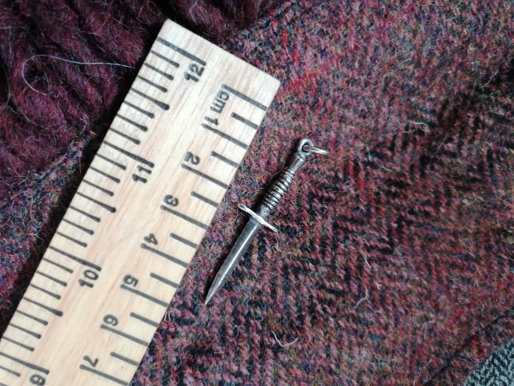 Commando Dagger Pendant in Sterling Silver – Caledonian Forge