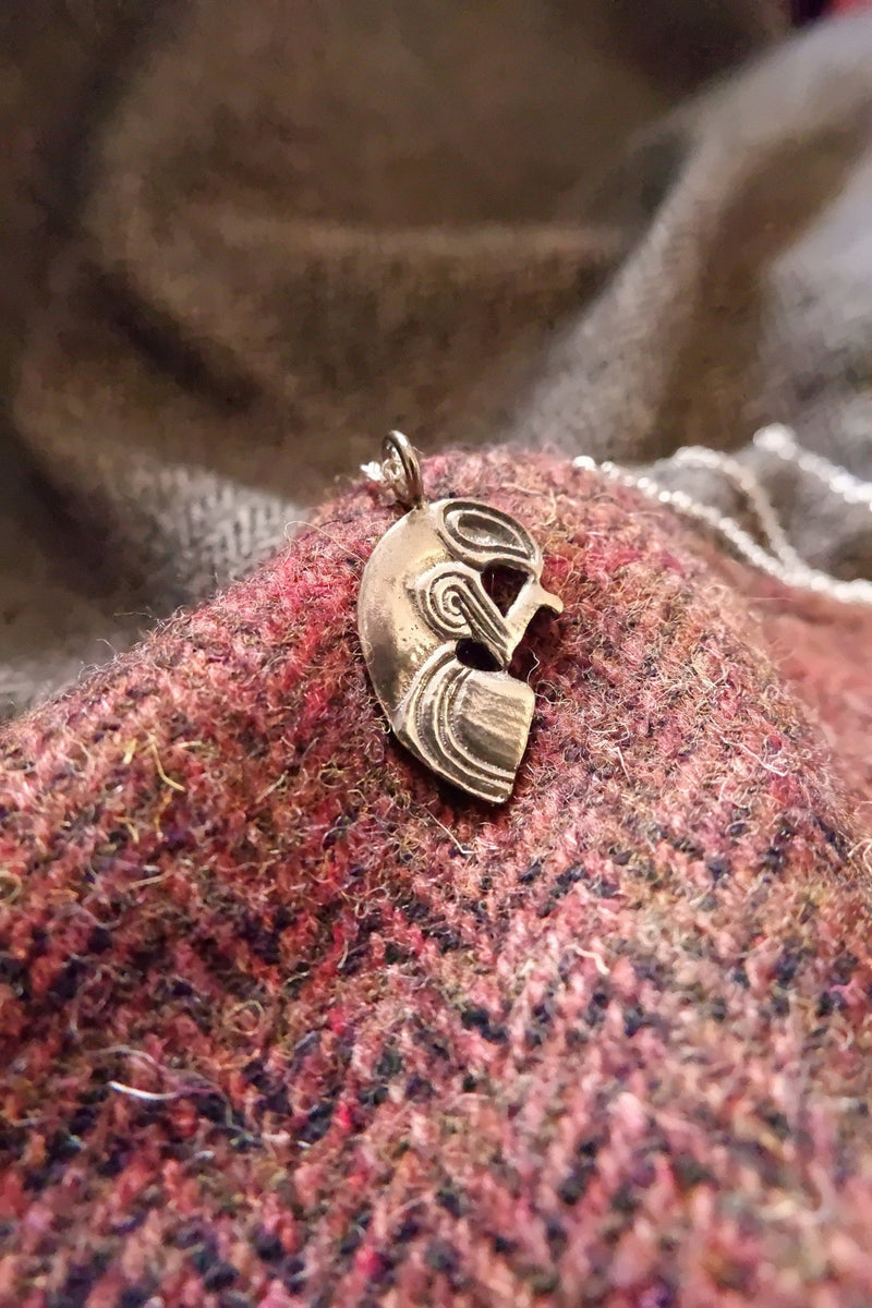 6th Century Anglo Saxon Raven Pendant or Brooch – Caledonian Forge